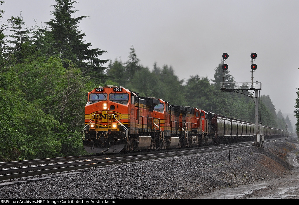 BNSF 4937